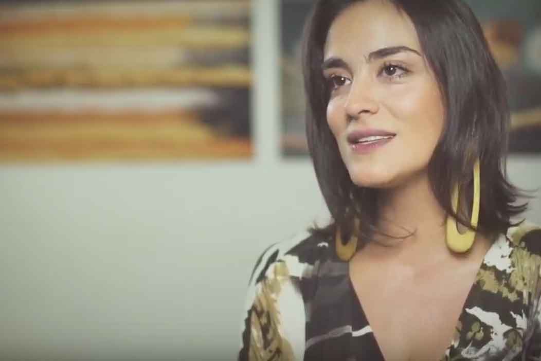 Isadora Bello: ela não só bebe, como entende muito de cachaça ...